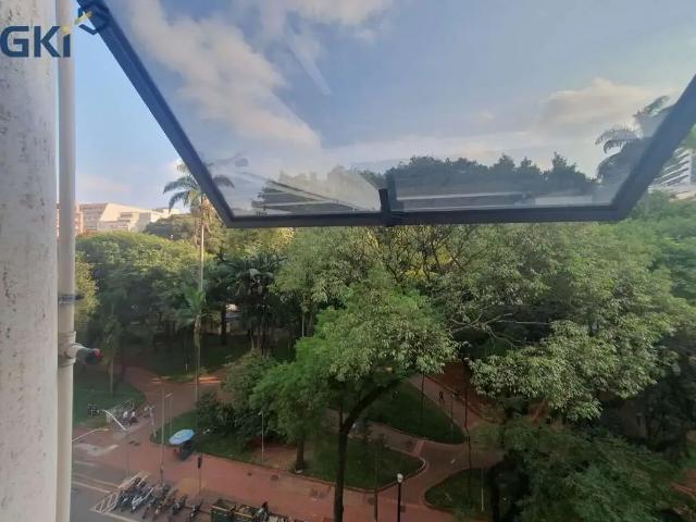 Conj. Comercial / Sala para Locação em São Paulo/SP República