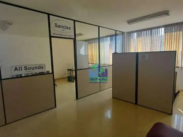 Conj. Comercial / Sala para Locação em São Paulo/SP República