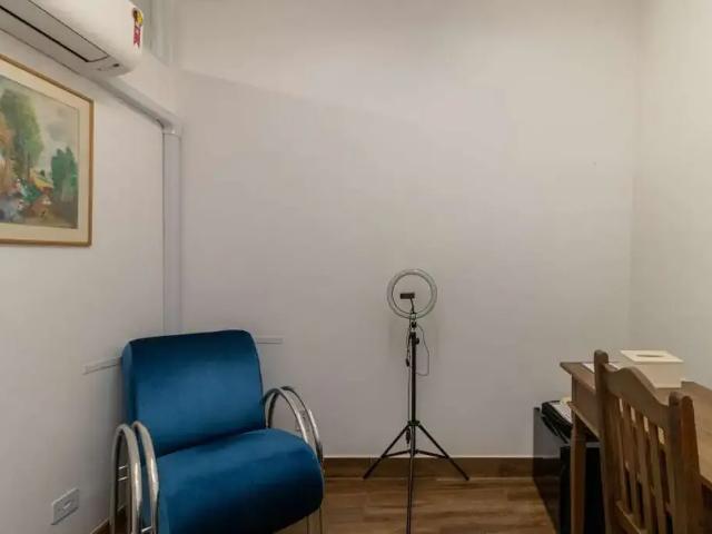 Conj. Comercial / Sala para Locação em São Paulo/SP República