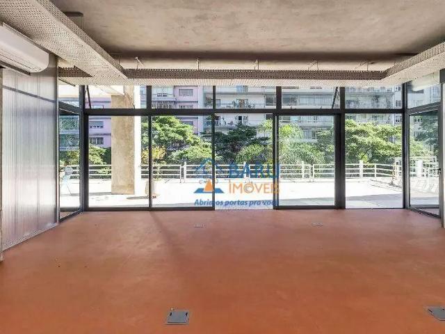 Conj. Comercial / Sala para Locação em São Paulo/SP República
