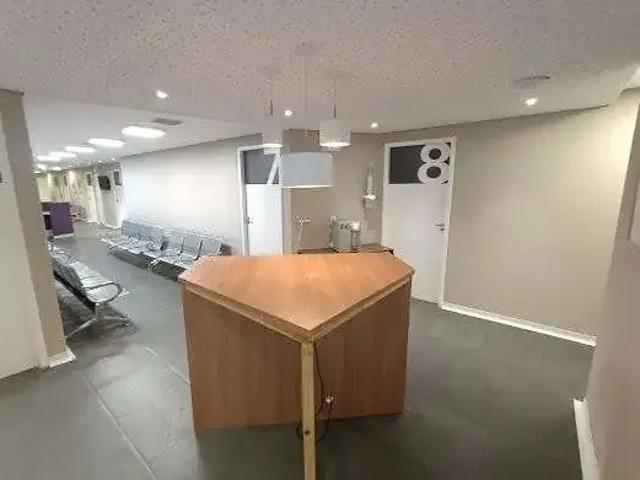 Conj. Comercial / Sala para Locação em São Paulo/SP República