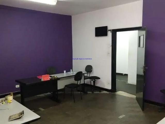 Conj. Comercial / Sala para Locação em São Paulo/SP República