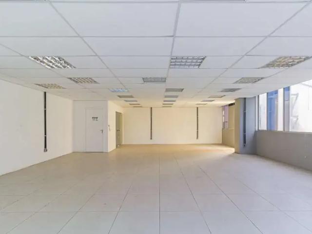 Conj. Comercial / Sala para Locação em São Paulo/SP República