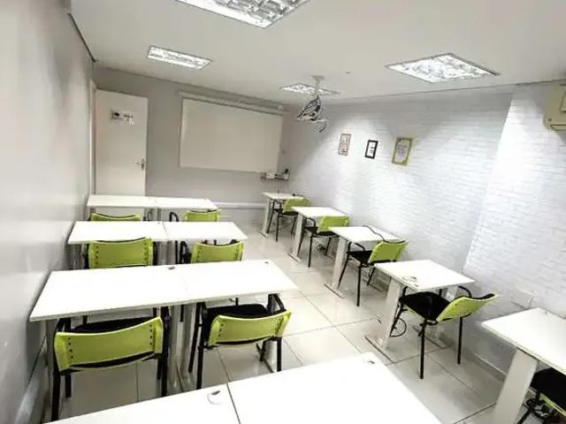 Conj. Comercial / Sala para Locação em São Paulo/SP República