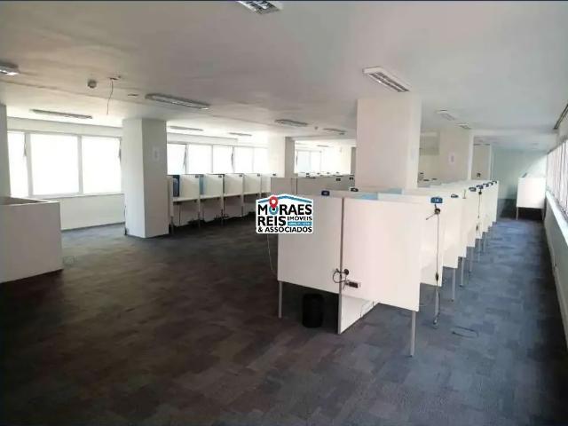 Conj. Comercial / Sala para Locação em São Paulo/SP República