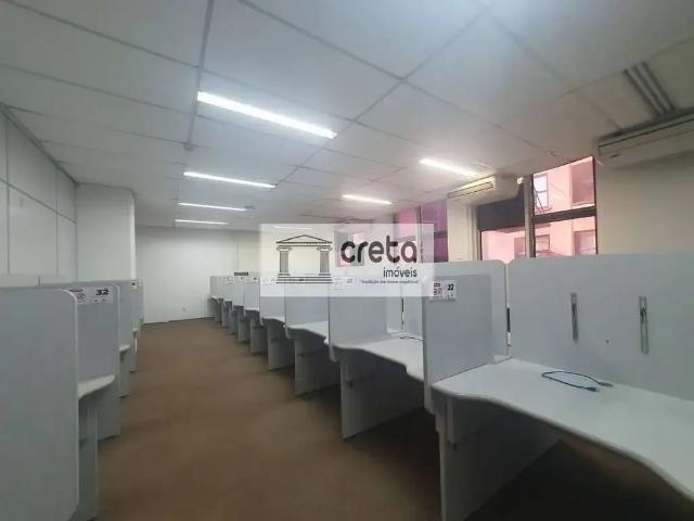 Conj. Comercial / Sala para Locação em São Paulo/SP República