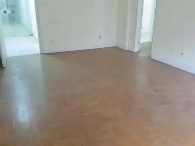 Conj. Comercial / Sala para Locação em São Paulo/SP República