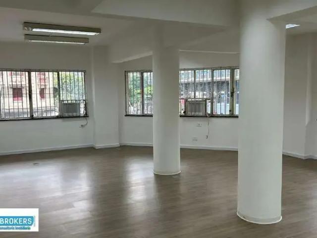 Conj. Comercial / Sala para Locação em São Paulo/SP República