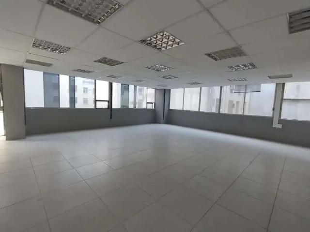 Conj. Comercial / Sala para Locação em São Paulo/SP República