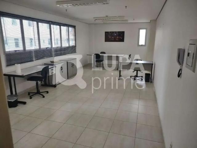 Conj. Comercial / Sala para Locação em São Paulo/SP Santana