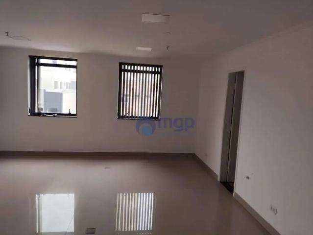 Conj. Comercial / Sala para Locação em São Paulo/SP Santana