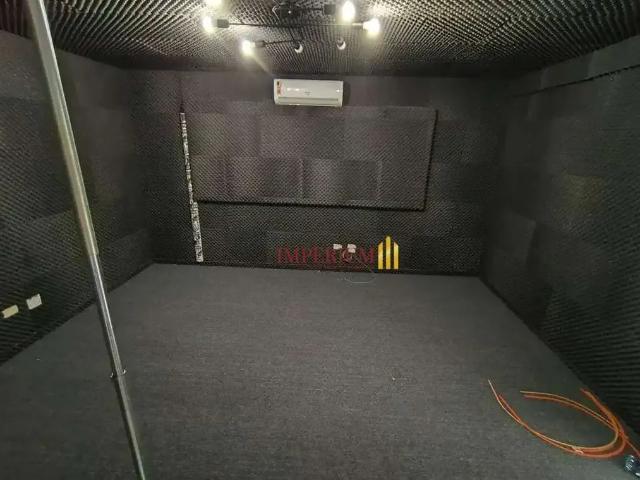 Conj. Comercial / Sala para Locação em São Paulo/SP Santana