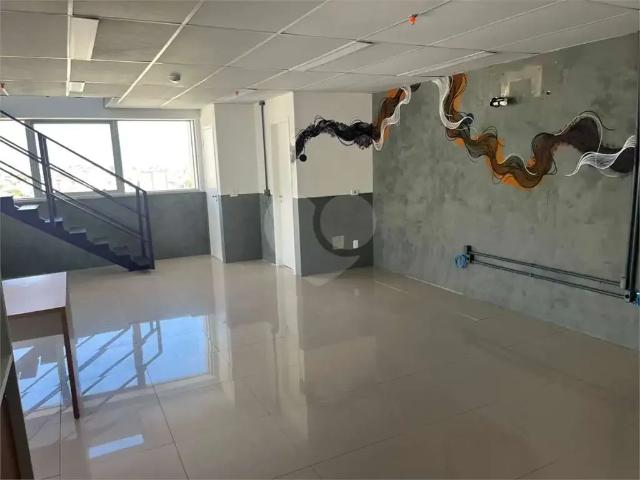 Conj. Comercial / Sala para Locação em São Paulo/SP Santana