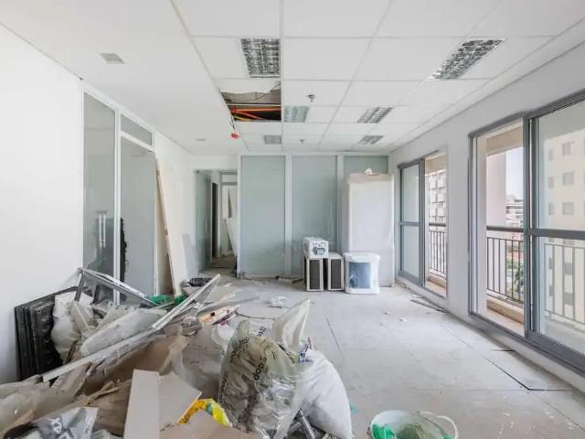 Conj. Comercial / Sala para Locação em São Paulo/SP Santana