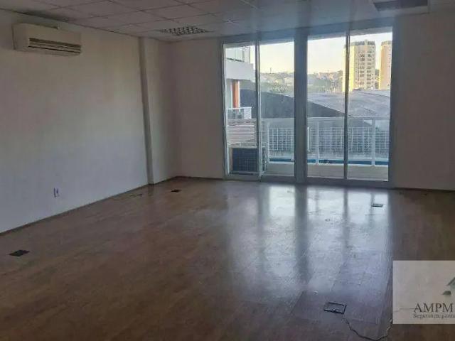 Conj. Comercial / Sala para Locação em São Paulo/SP Santana