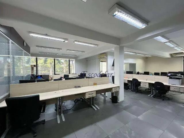 Conj. Comercial / Sala para Locação em São Paulo/SP Santana