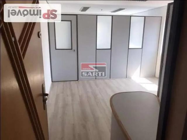 Conj. Comercial / Sala para Locação em São Paulo/SP Santana
