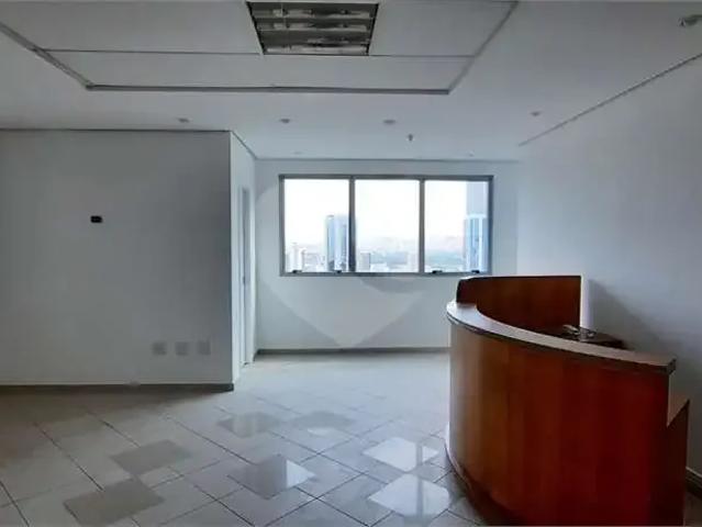 Conj. Comercial / Sala para Locação em São Paulo/SP Santana