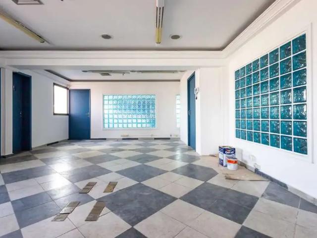 Conj. Comercial / Sala para Locação em São Paulo/SP Santana