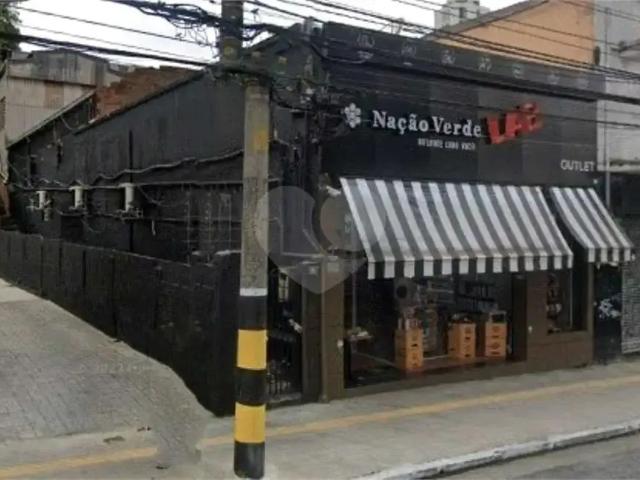 Conj. Comercial / Sala para Locação em São Paulo/SP Santana