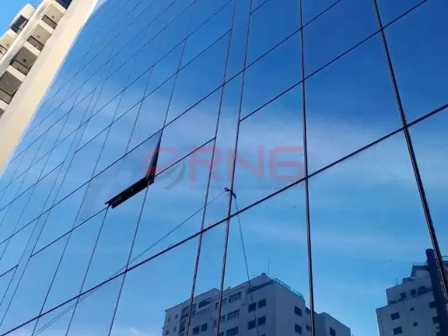 Conj. Comercial / Sala para Locação em São Paulo/SP Santana