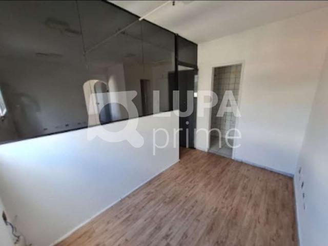 Conj. Comercial / Sala para Locação em São Paulo/SP Santana