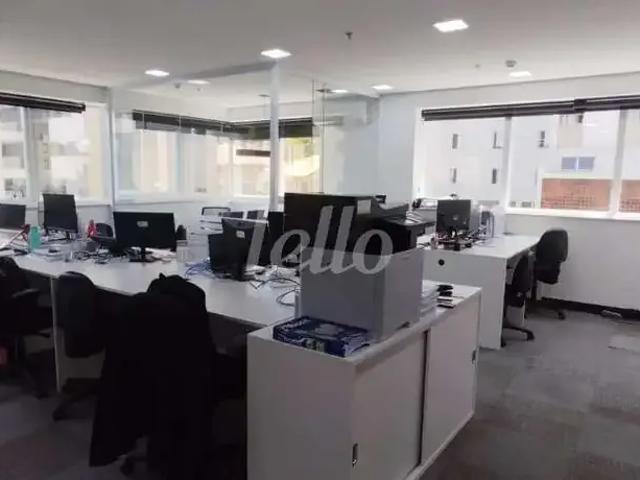 Conj. Comercial / Sala para Locação em São Paulo/SP Santana