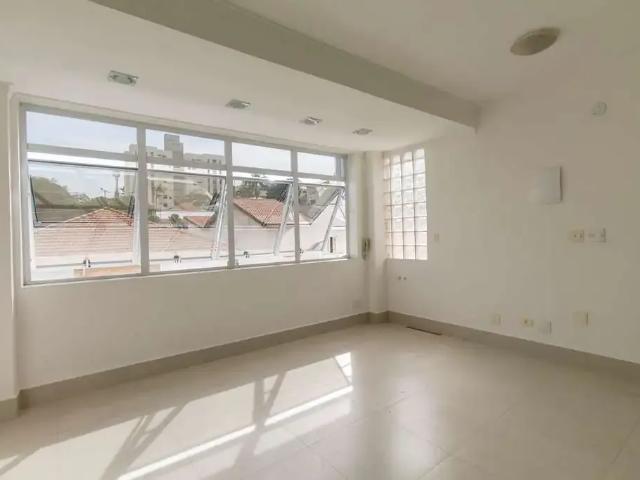 Conj. Comercial / Sala para Locação em São Paulo/SP Santana