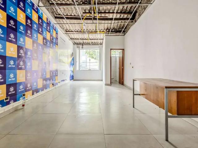 Conj. Comercial / Sala para Locação em São Paulo/SP Santana