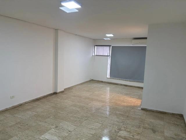 Conj. Comercial / Sala para Locação em São Paulo/SP Santana