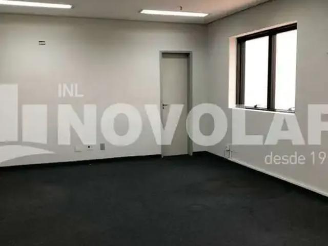 Conj. Comercial / Sala para Locação em São Paulo/SP Santana