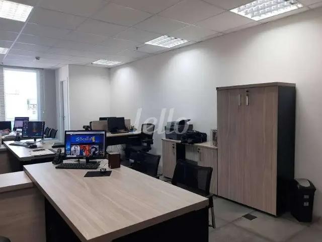 Conj. Comercial / Sala para Locação em São Paulo/SP Santana