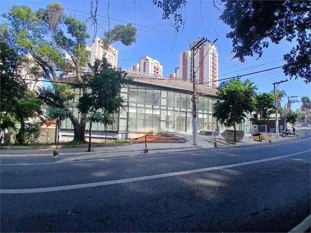 Conj. Comercial / Sala para Locação em São Paulo/SP Santana