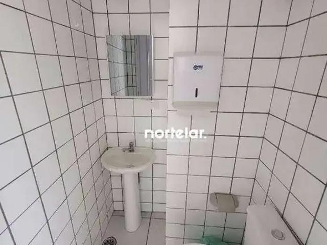 Conj. Comercial / Sala para Locação em São Paulo/SP Santana