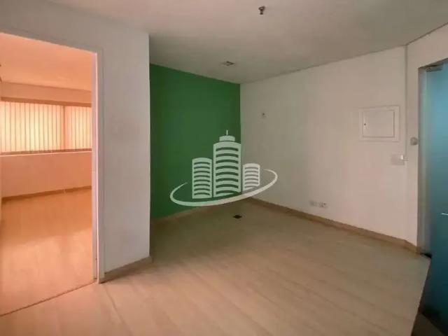 Conj. Comercial / Sala para Locação em São Paulo/SP Santana