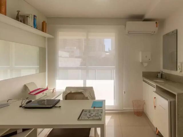 Conj. Comercial / Sala para Locação em São Paulo/SP Santana