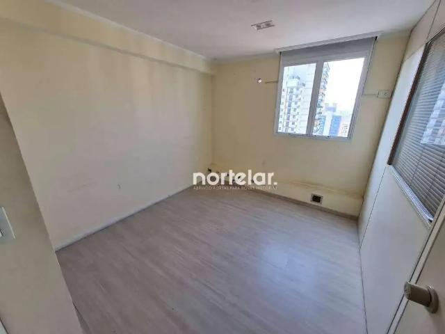 Conj. Comercial / Sala para Locação em São Paulo/SP Santana