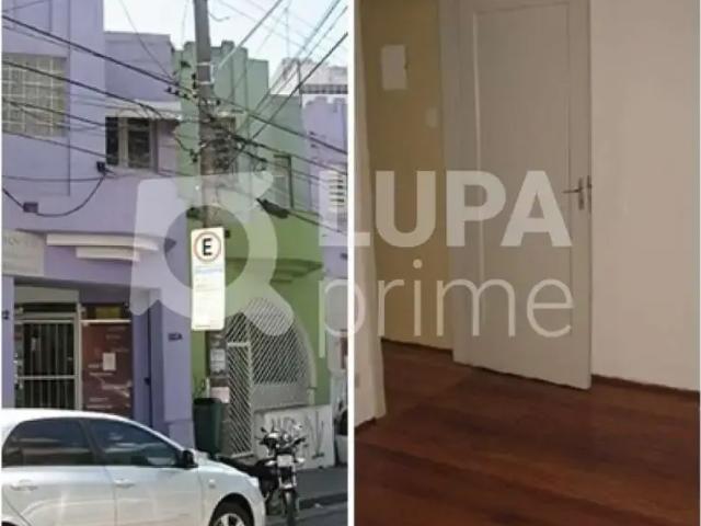 Conj. Comercial / Sala para Locação em São Paulo/SP Santana