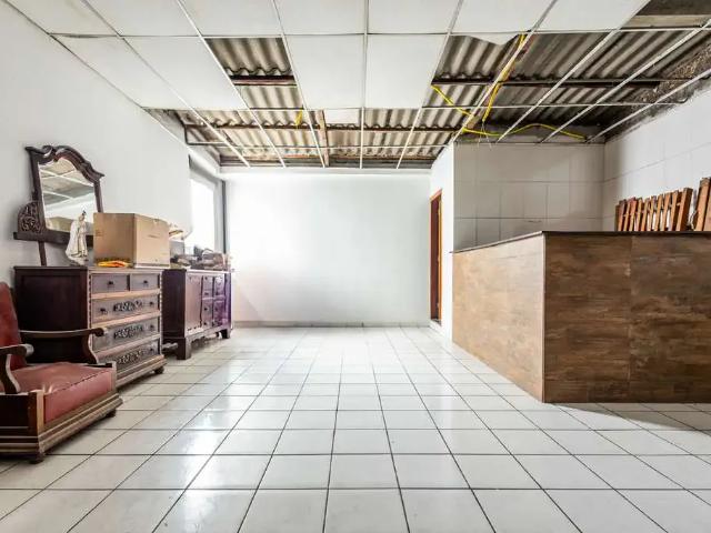 Conj. Comercial / Sala para Locação em São Paulo/SP Santana