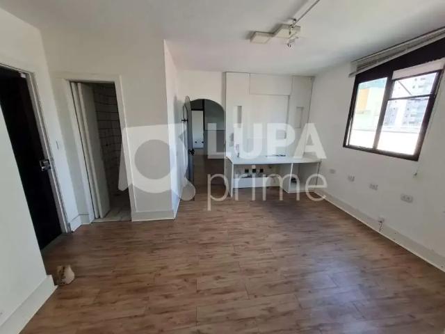 Conj. Comercial / Sala para Locação em São Paulo/SP Santana
