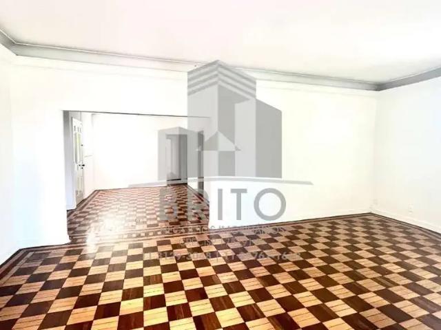 Conj. Comercial / Sala para Locação em São Paulo/SP Santana