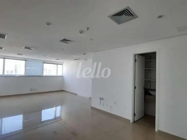 Conj. Comercial / Sala para Locação em São Paulo/SP Santana