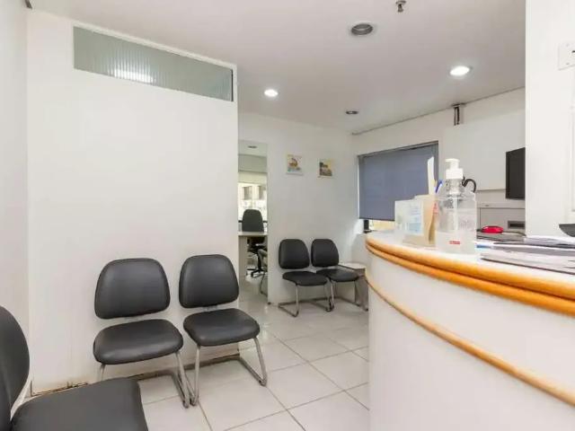 Conj. Comercial / Sala para Locação em São Paulo/SP Santana