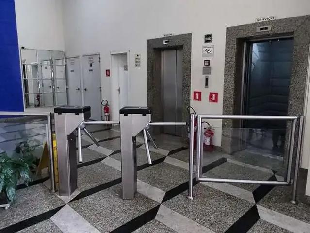 Conj. Comercial / Sala para Locação em São Paulo/SP Santo Amaro