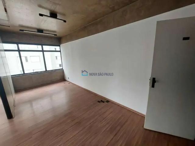 Conj. Comercial / Sala para Locação em São Paulo/SP Saúde