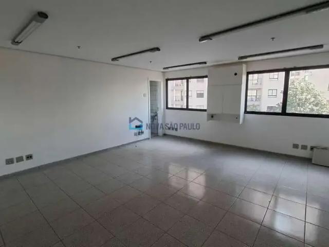 Conj. Comercial / Sala para Locação em São Paulo/SP Saúde