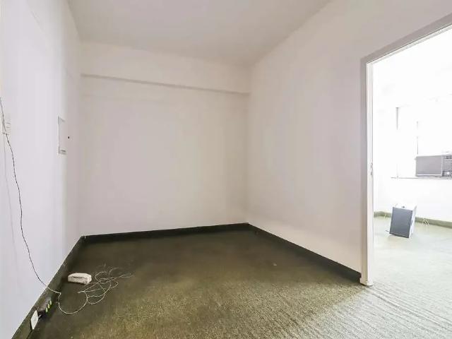 Conj. Comercial / Sala para Locação em São Paulo/SP Sé