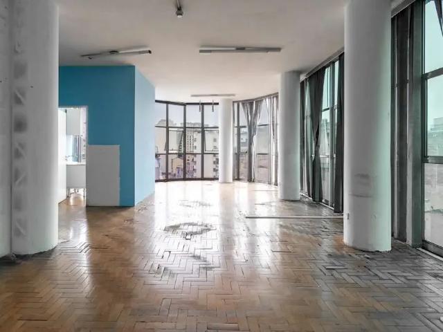 Conj. Comercial / Sala para Locação em São Paulo/SP Sé