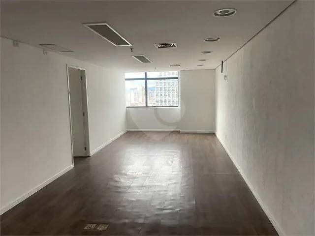 Conj. Comercial / Sala para Locação em São Paulo/SP Tatuapé