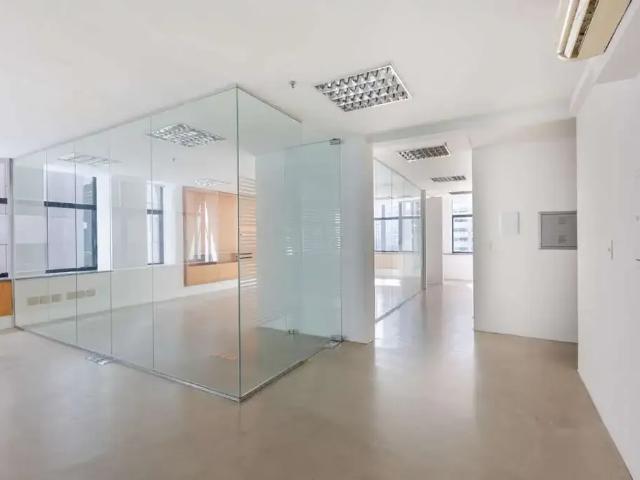 Conj. Comercial / Sala para Locação em São Paulo/SP Vila Olímpia